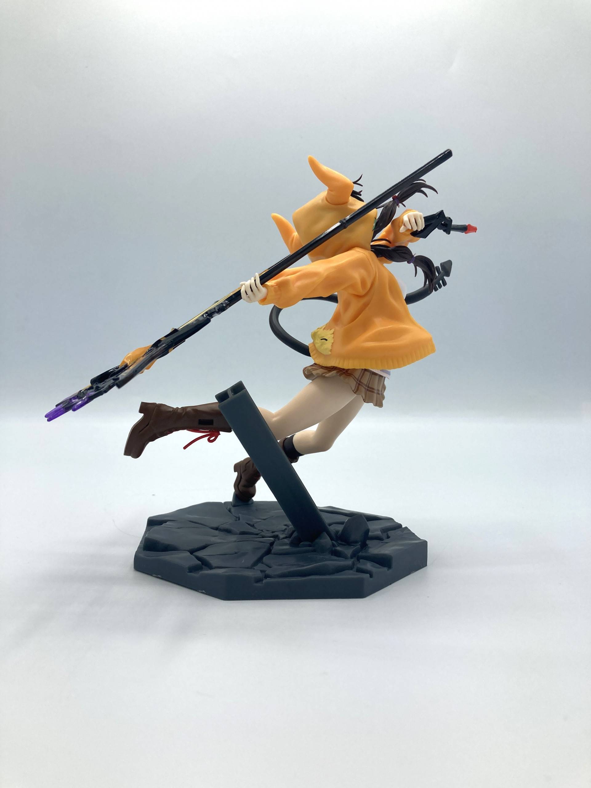 【レビュー】ヘブンバーンズレッドLuminasta“朝倉可憐-紅蓮月華のKillrazor” | ゲーム・フィギュア・トレカ・古着の買取ならお宝創庫