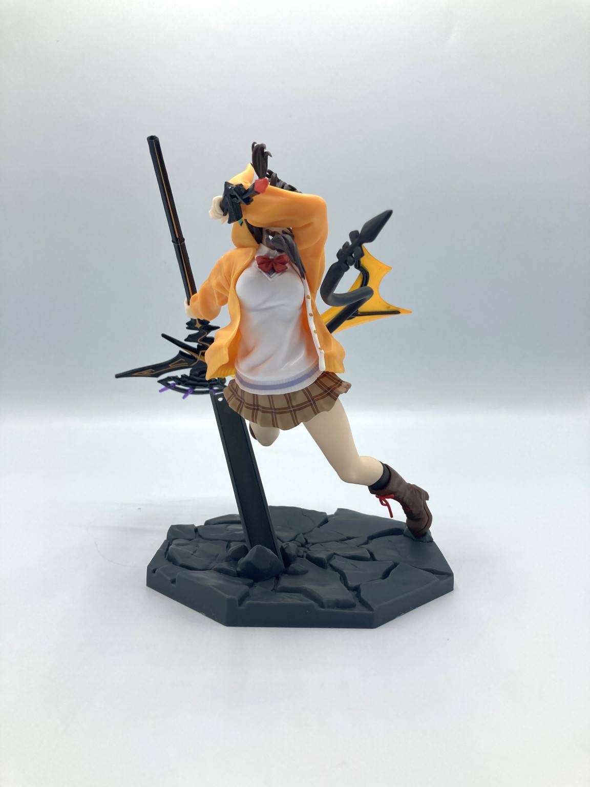 【レビュー】ヘブンバーンズレッドLuminasta“朝倉可憐-紅蓮月華のKillrazor” | ゲーム・フィギュア・トレカ・古着の買取ならお宝創庫